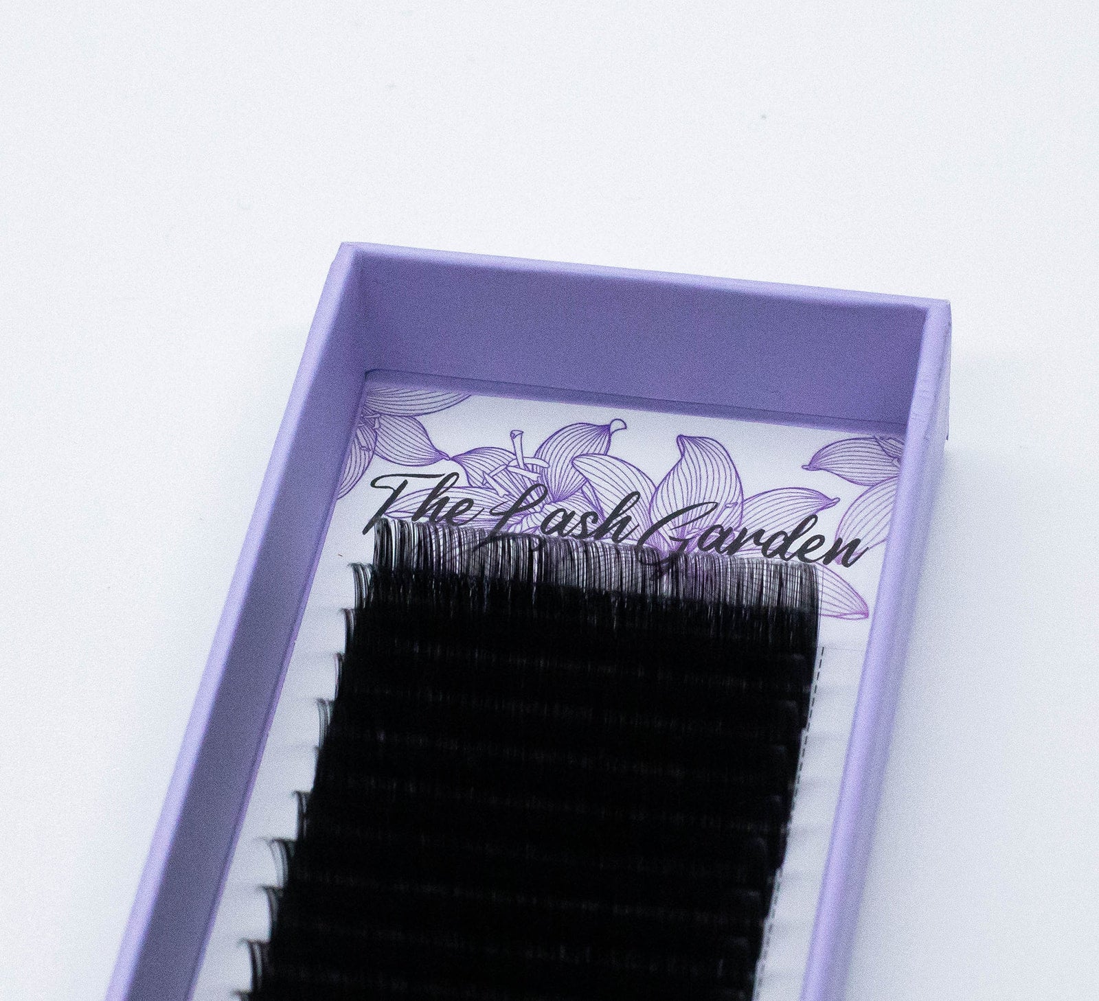 Classic Single Lashes – TheLashGardenCo